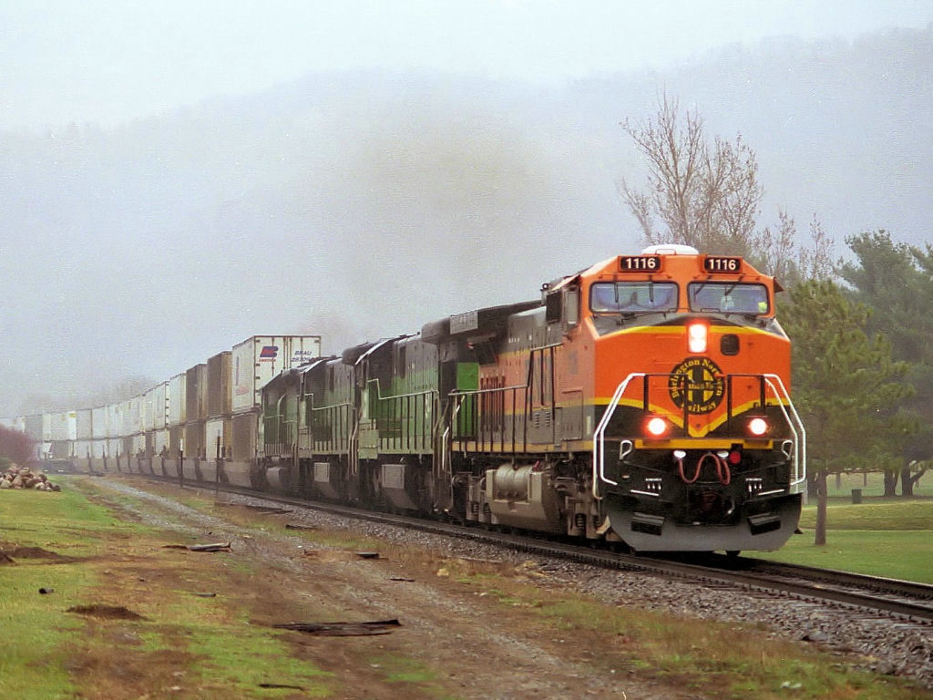 BNSF 1116
